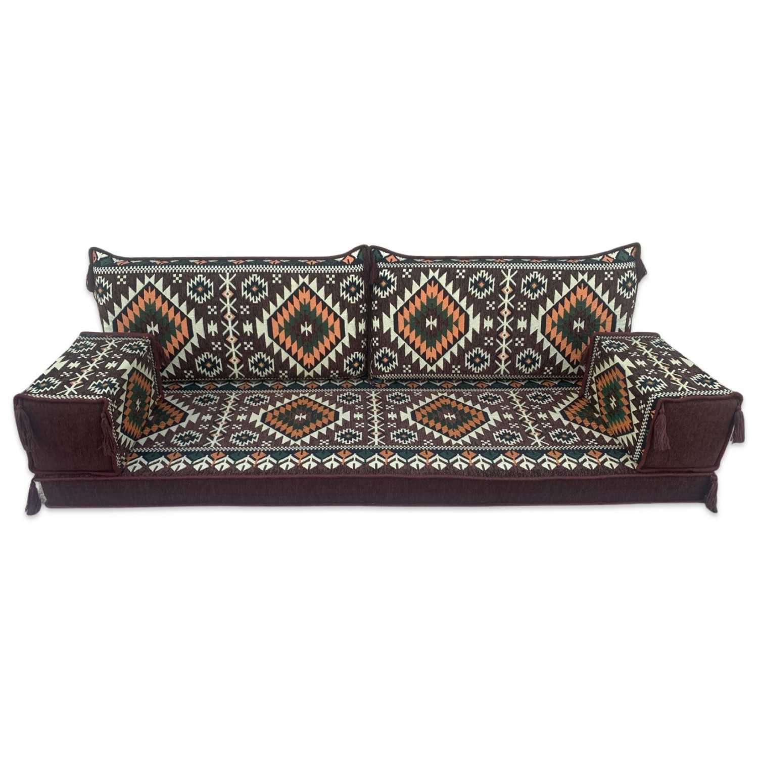 Middle Eastern home decor | Arabic style floor seating | Turkish kilim ...