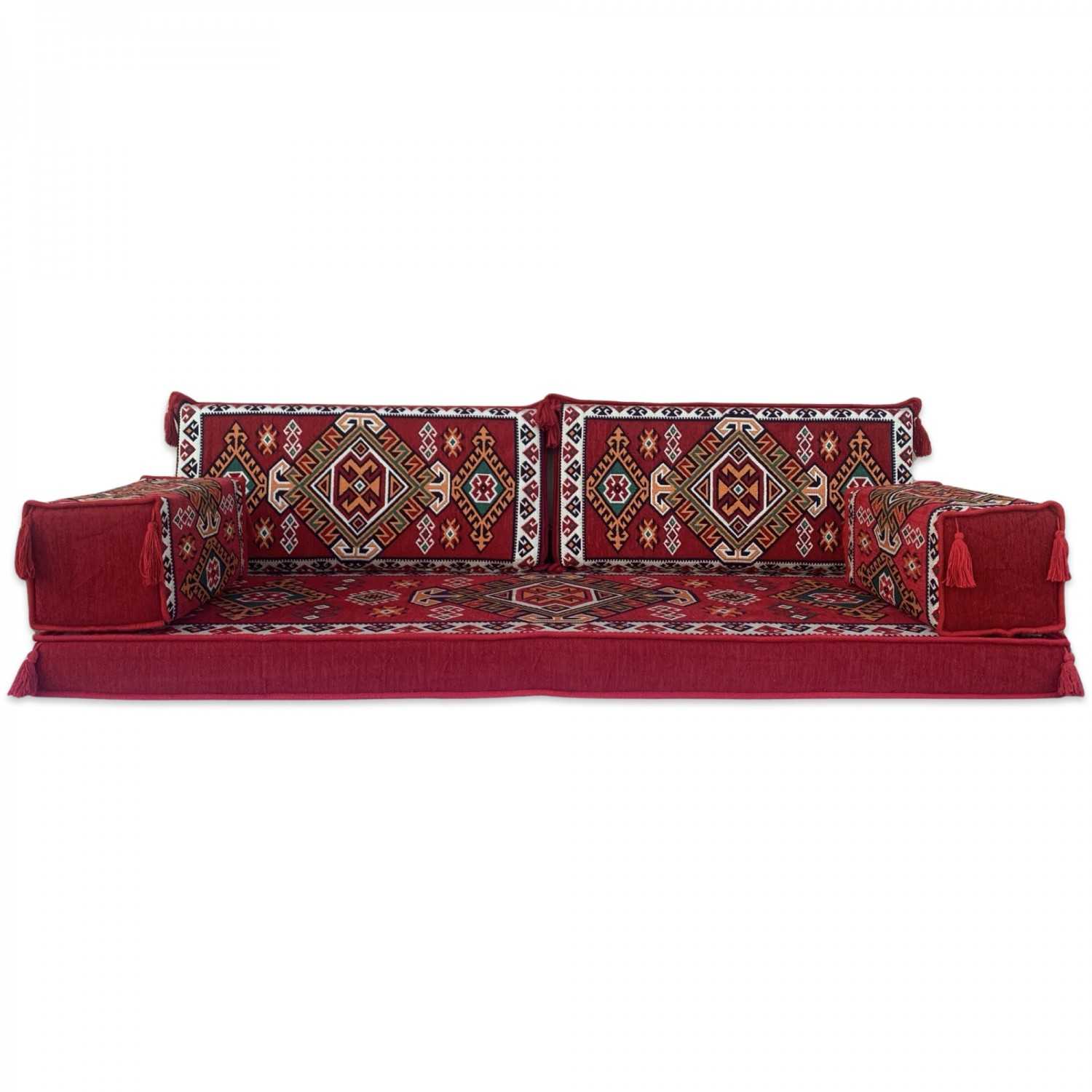 Middle Eastern home decor | Arabic style floor seating | Turkish kilim ...